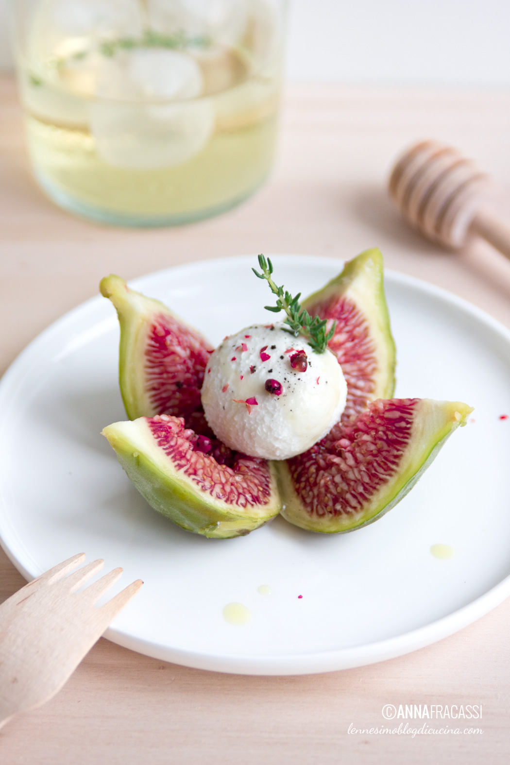 Zibibbo Cocktail con fichi, caprino e miele al timo @lennesimoblog