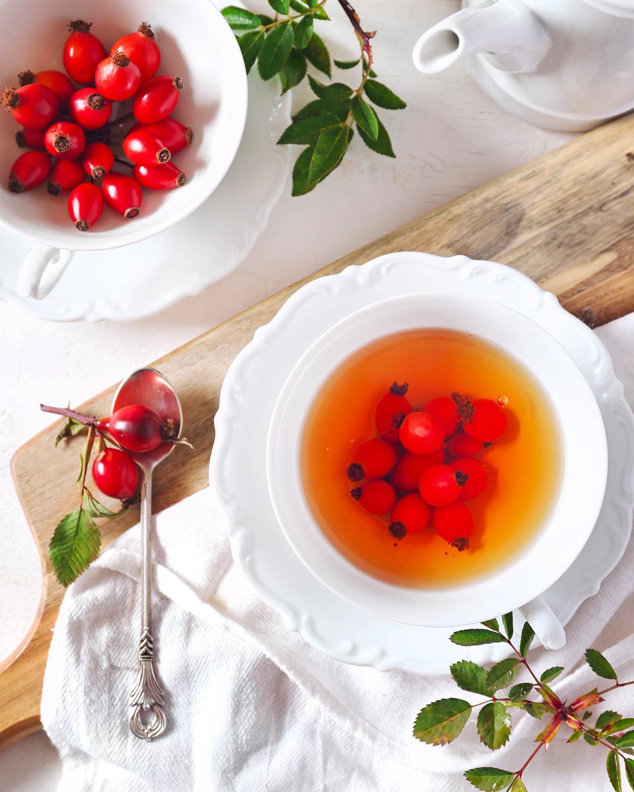 Rosa canina: proprietà e benefici di questo frutto prezioso - L ...